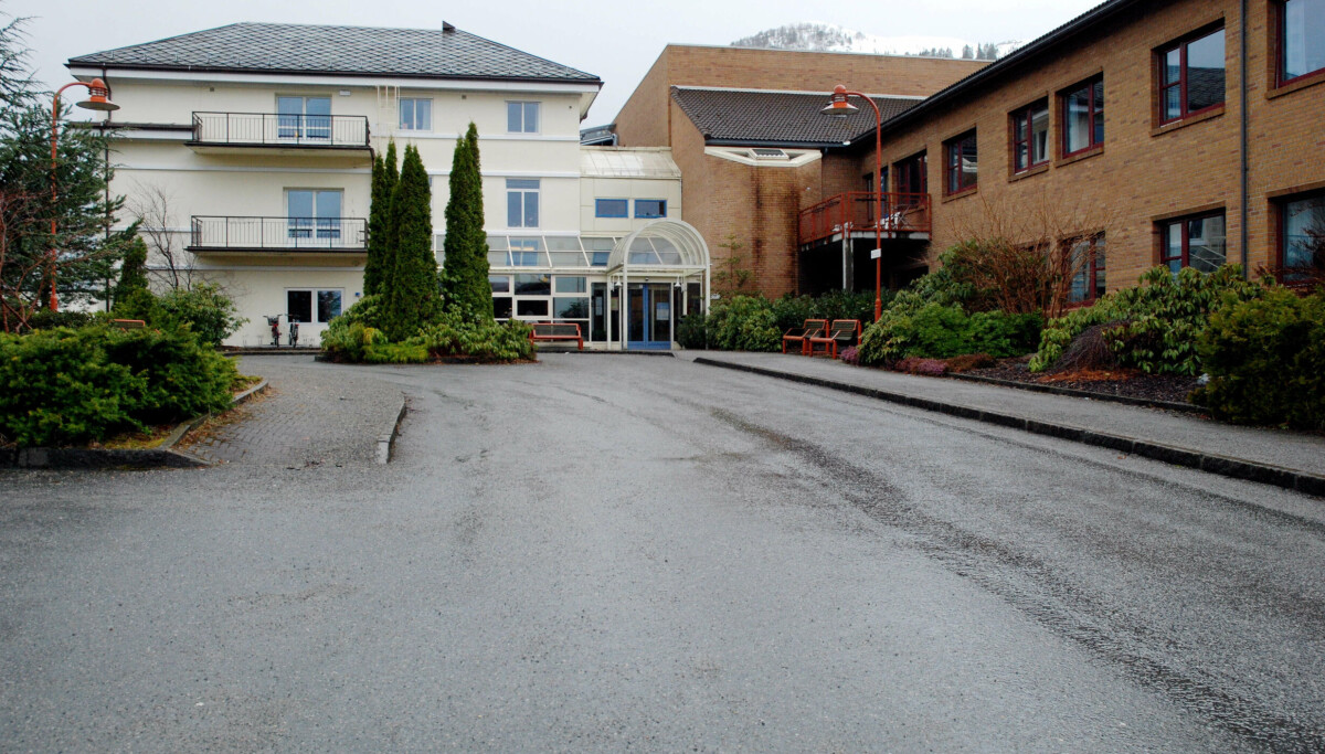 Tilrår å leggje ned skadepoliklinikk ved Nordfjord sjukehus Tilrår å leggje ned skadepoliklinikk ved Nordfjord sjukehus